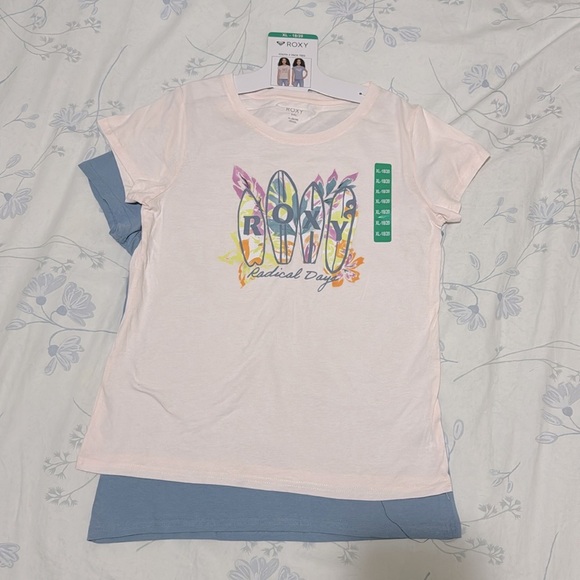 Roxy | Shirts & Tops | Roxy Youth Printed Tshirt Bundle Size Xl | Poshmark